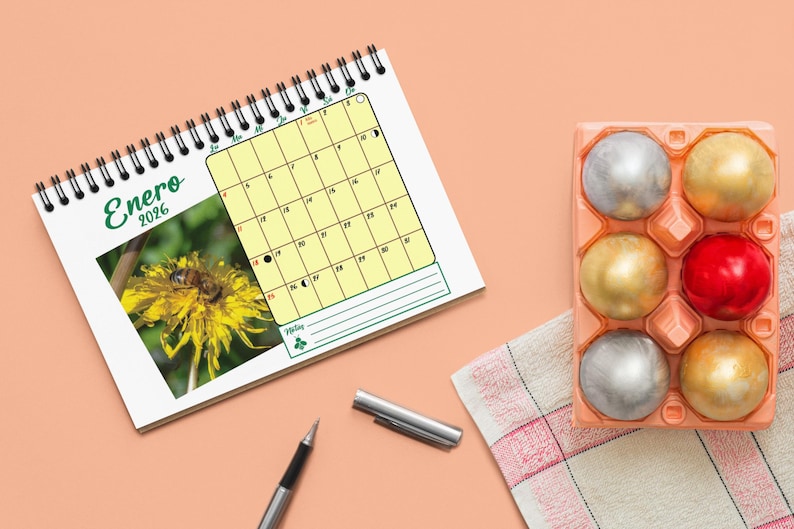 Nuestro “abejas Calendario 2026” En Español, Es Todo En Uno: Agenda ...