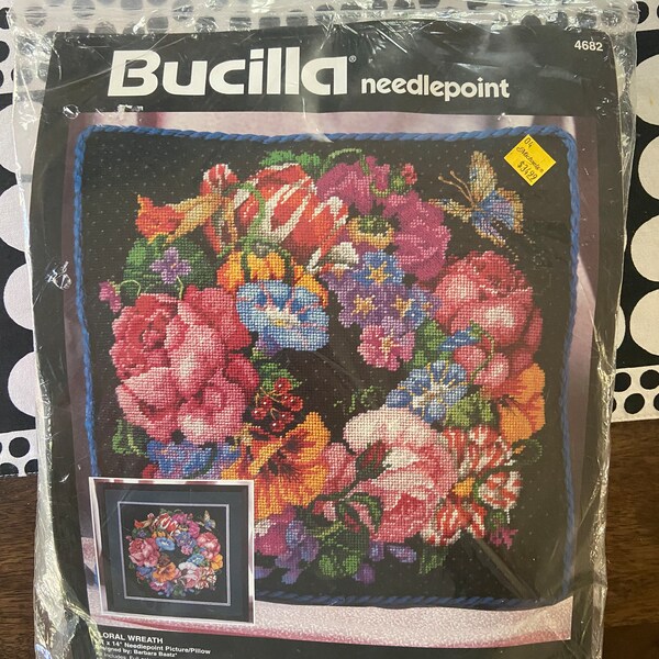 Needlepoint Wreath - Etsy