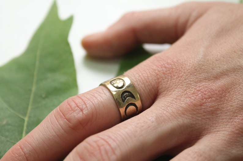 Moon Phases Unisex Ring - Etsy