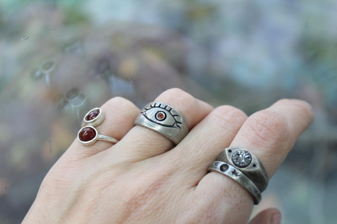 Magic Eye Protection Ring - Etsy