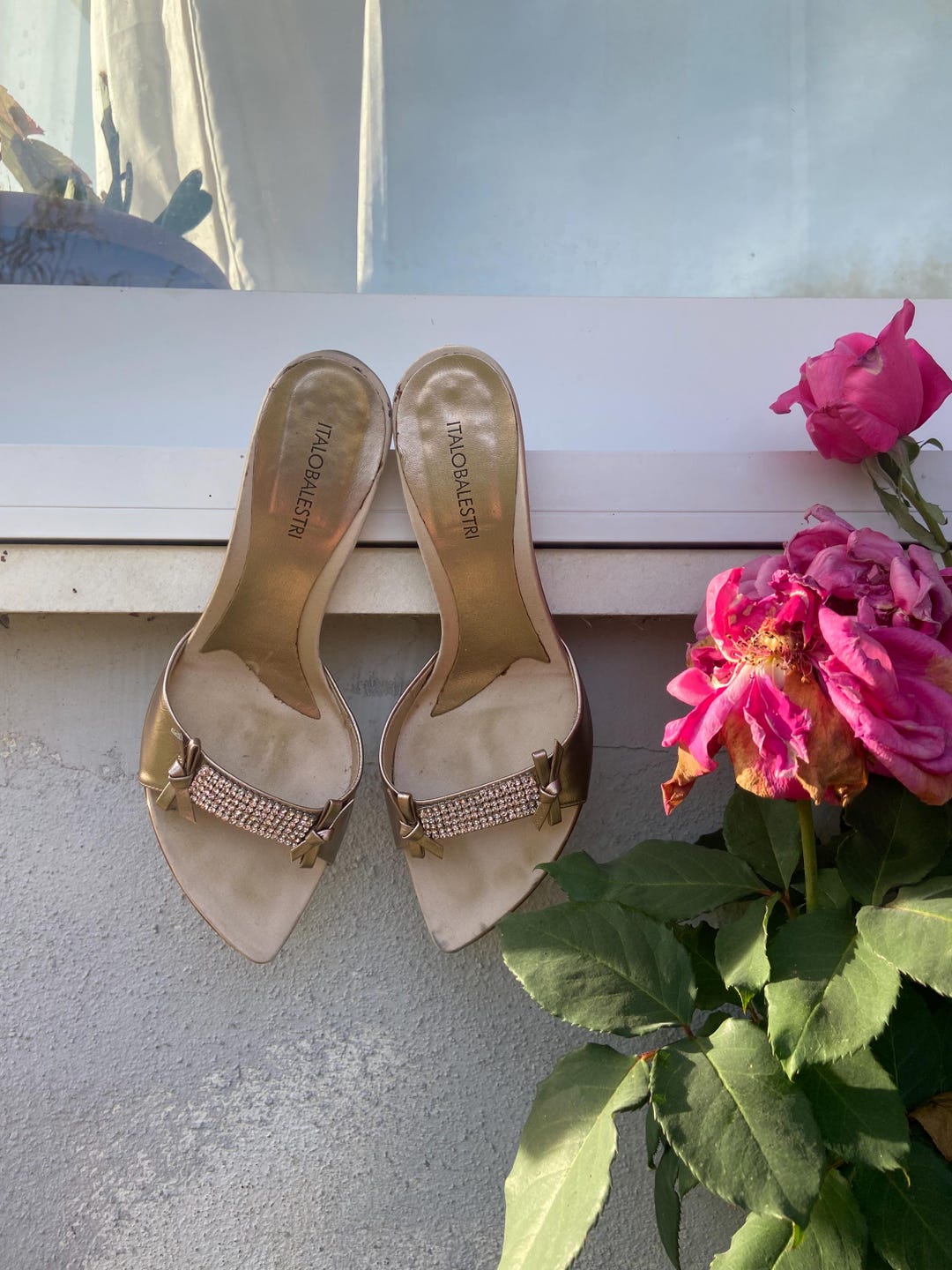 Vintage Italo Balestri Gold Satin Mules Crystal Bow Detail – Italian 00 ...