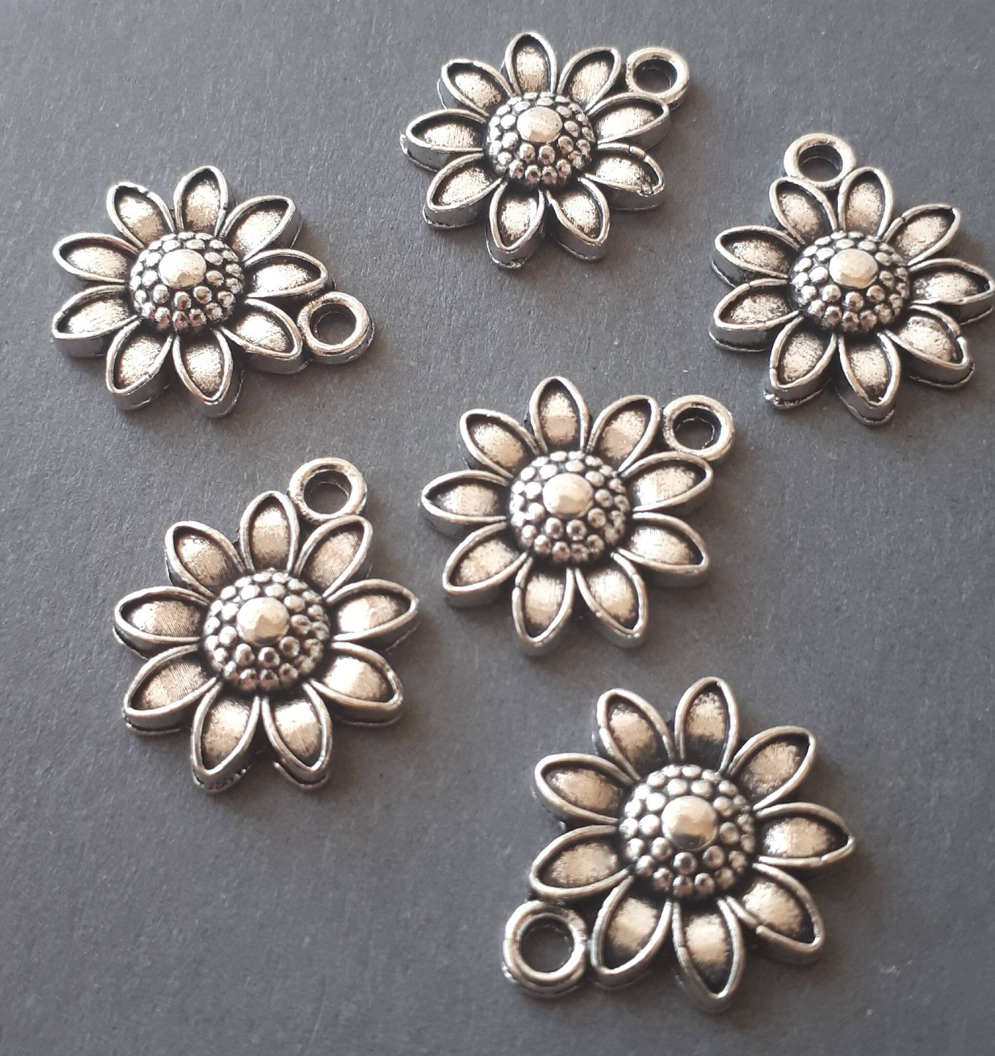 10pcs-silver Tone Daisy Flower Charm,garden Charm,park Charm - Etsy