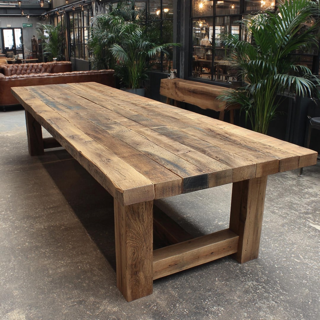 Handgemaakte live-edge walnoothouten eettafel, massief houten rustieke ...
