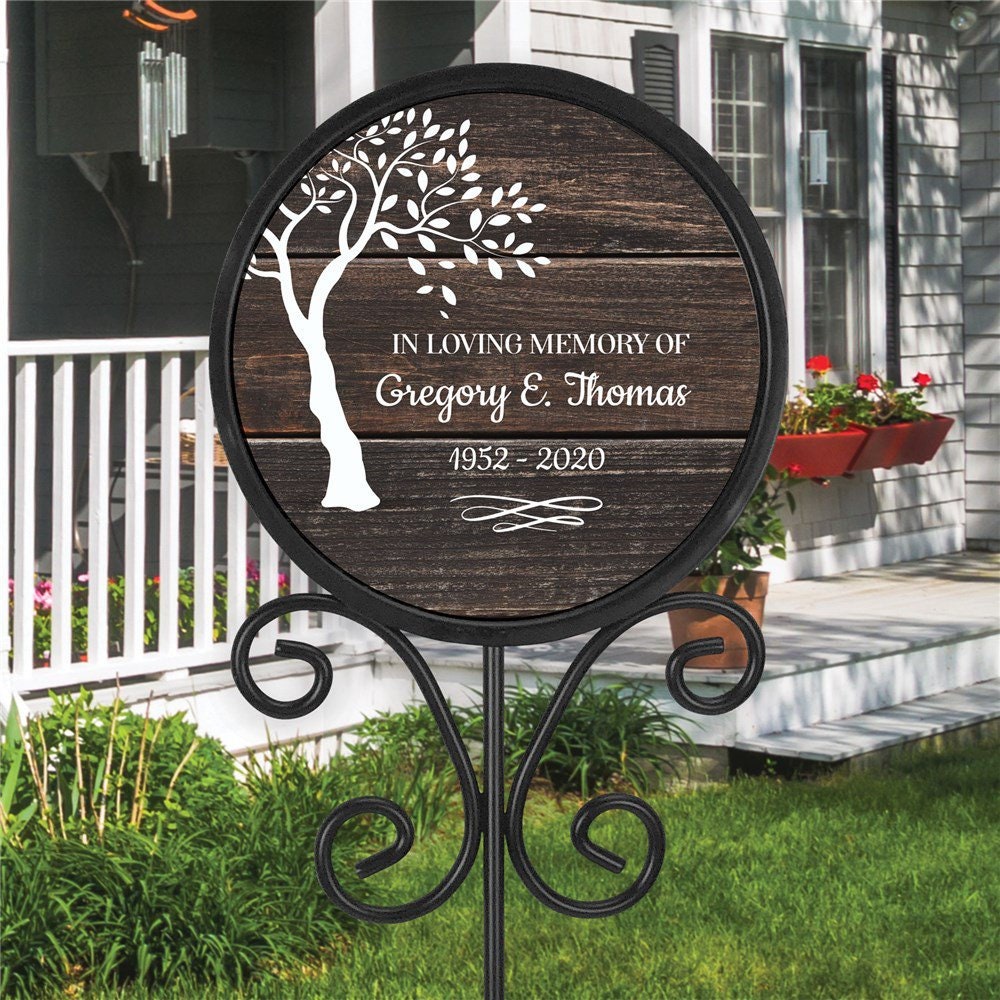 In Loving Memory Tree Personalized Round Magnetic Sign Set - Etsy