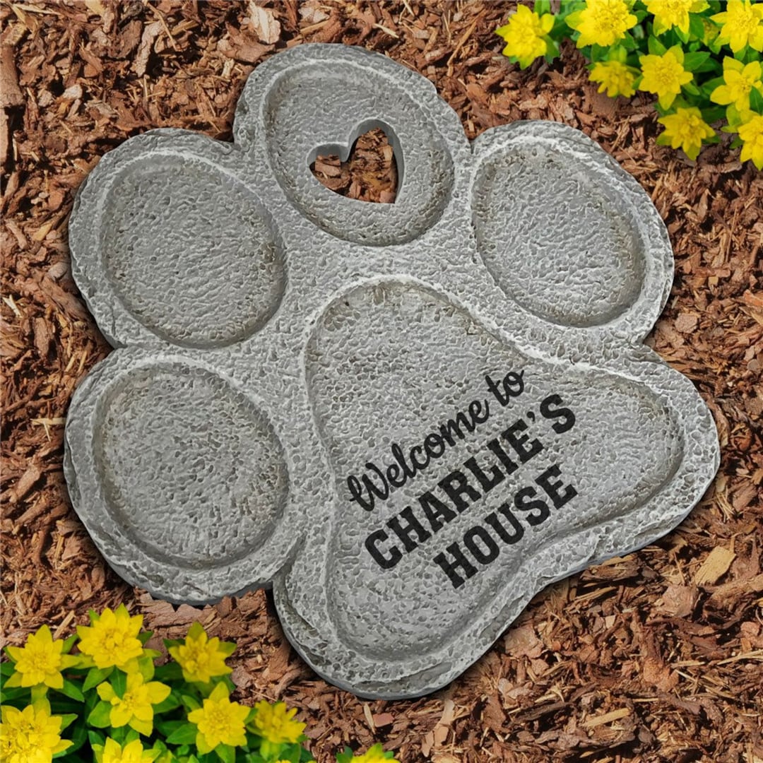 Engraved Welcome to Dog House Paw Print Shaped Personalized Garden ...