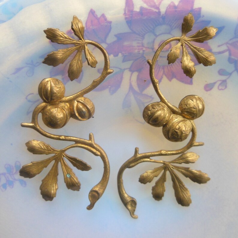 Victorian Garden Vine 1 Pair | Etsy