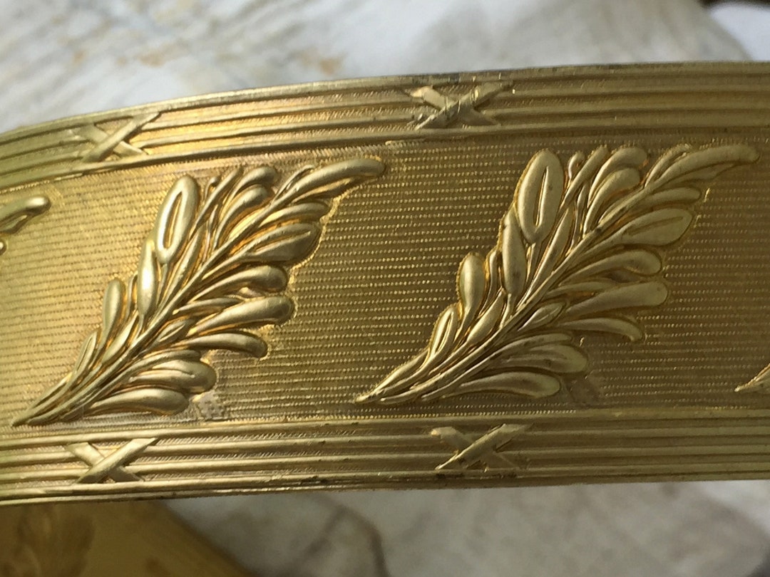 Grecian Leaf Gallery Banding 1 Foot - Etsy