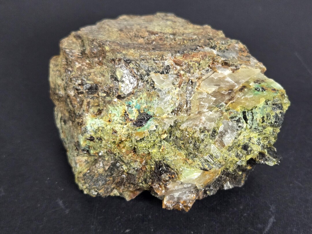 Nevada Epidote Garnet Quartz Skarn Specimen From a Pershing County ...