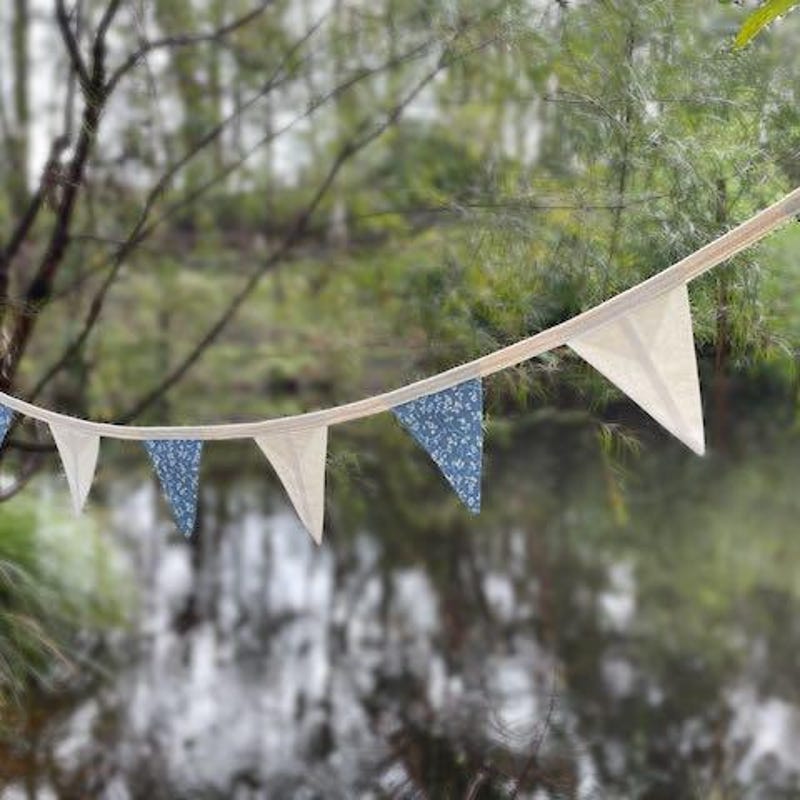 Mansion Under the Banner - Etsy Australia