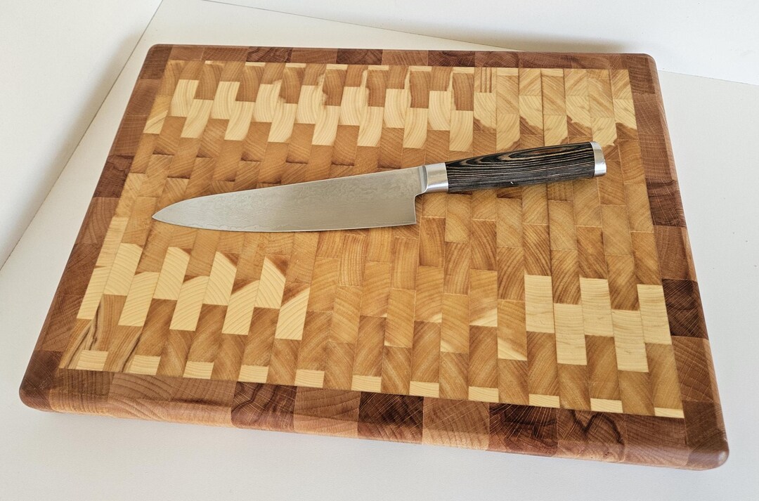 End-grain Cutting Board Made of Beech and Paulownia Wood - Etsy