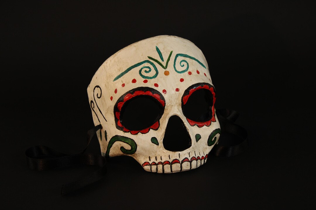 Mexican Skull Mask La Día De Los Muertos in Papier-mâché and Plaster - Etsy