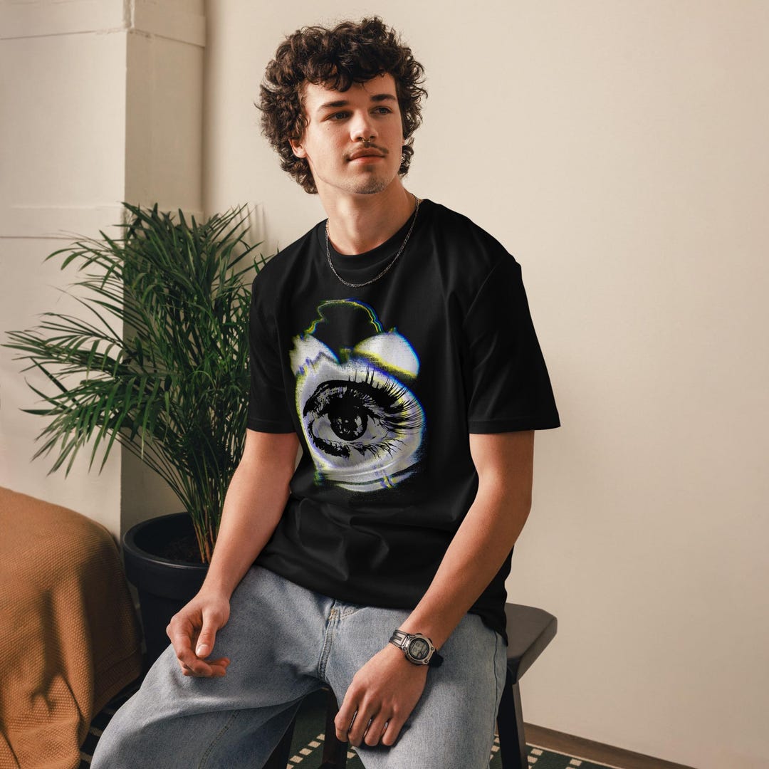 Surreal Eye Clock T-shirt – Glitch Organic Cotton Tee - Etsy