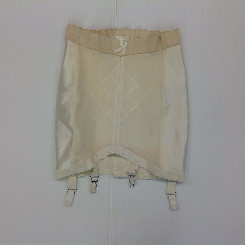 Vintage 1960's Figure Builder White Ladies Medium (27-28) Girdle No ...