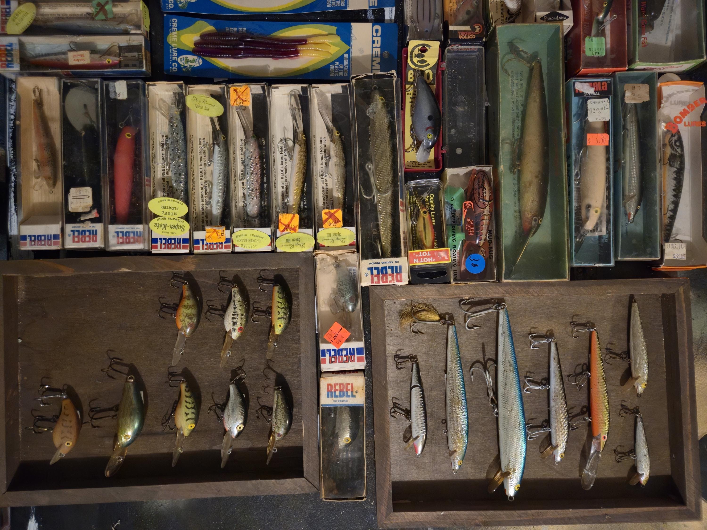 Massive Vintage Fishing Lure Collection - Etsy
