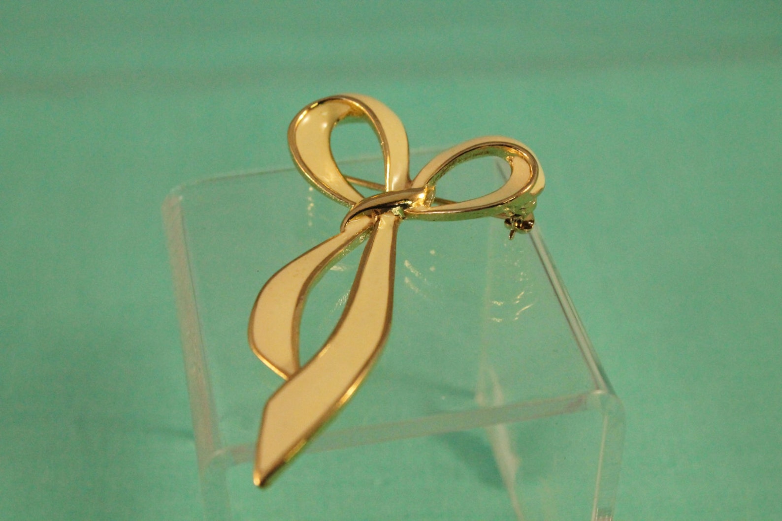Long Golden Bow With Ivory Enamel Pin / Brooch - Etsy