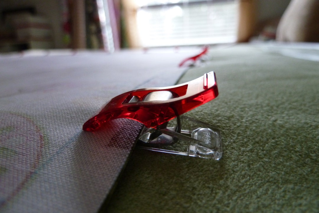 Clover Wonder Clips - Set of 10 Red, Sewing Clips, Quilting Clips ...