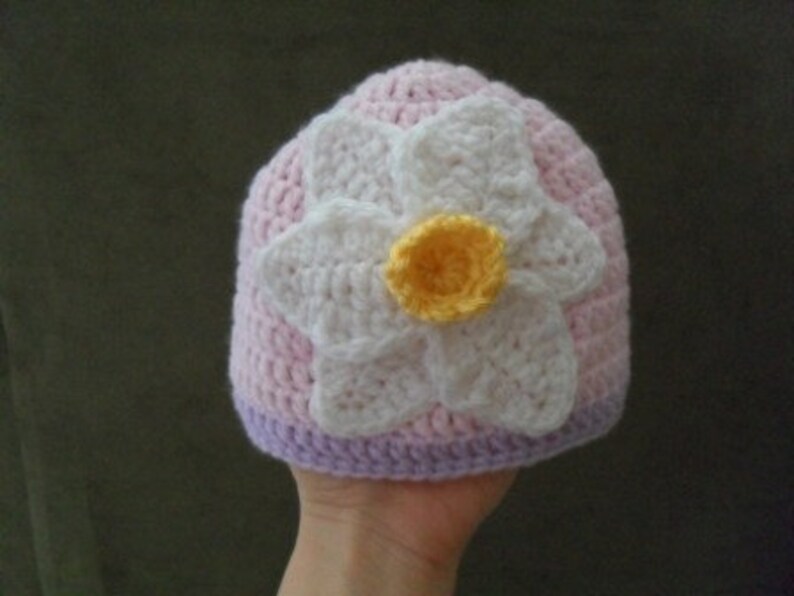 Daffodil Beenie - Etsy