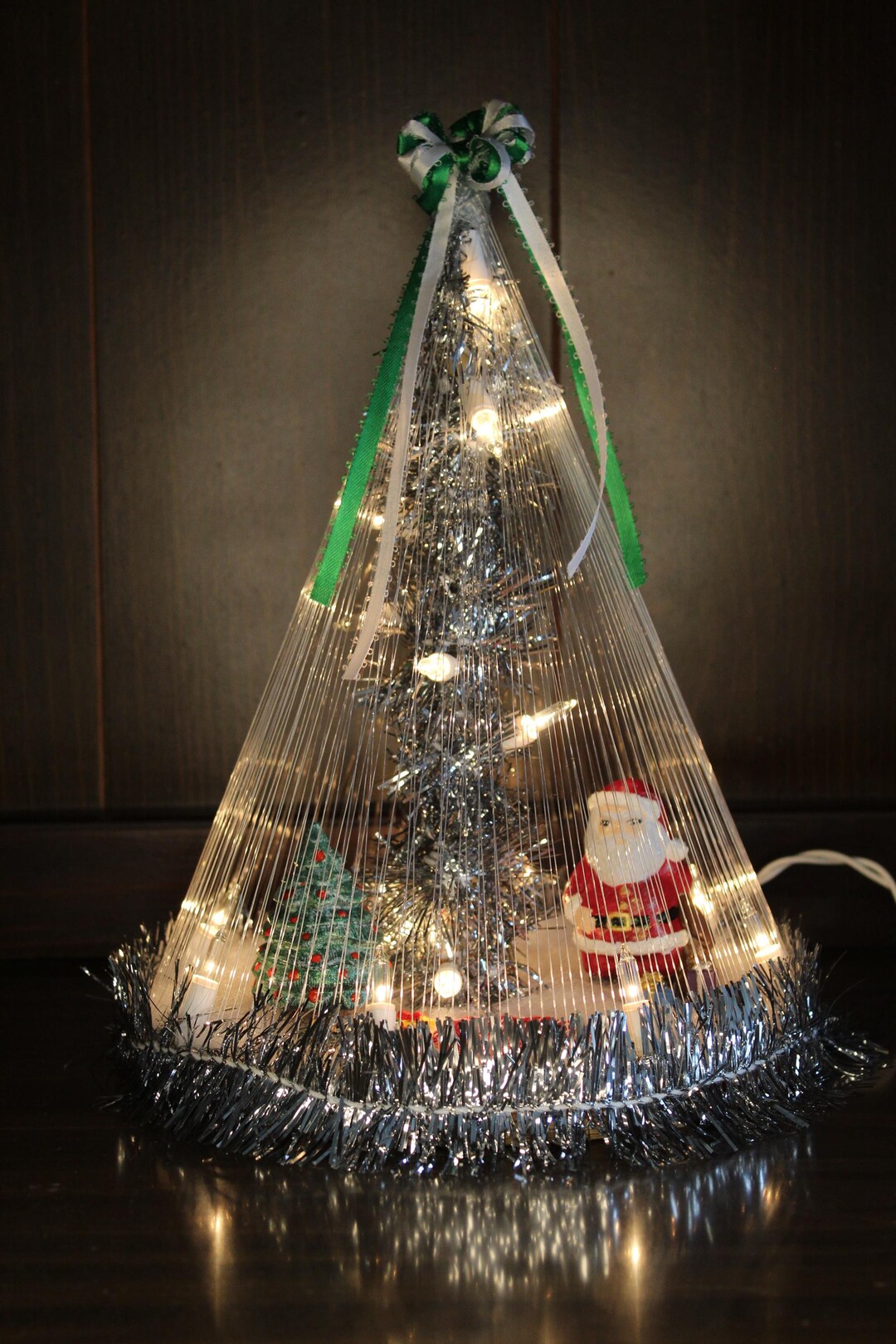 Fishline Christmas Tree Santa With a Tree - Etsy