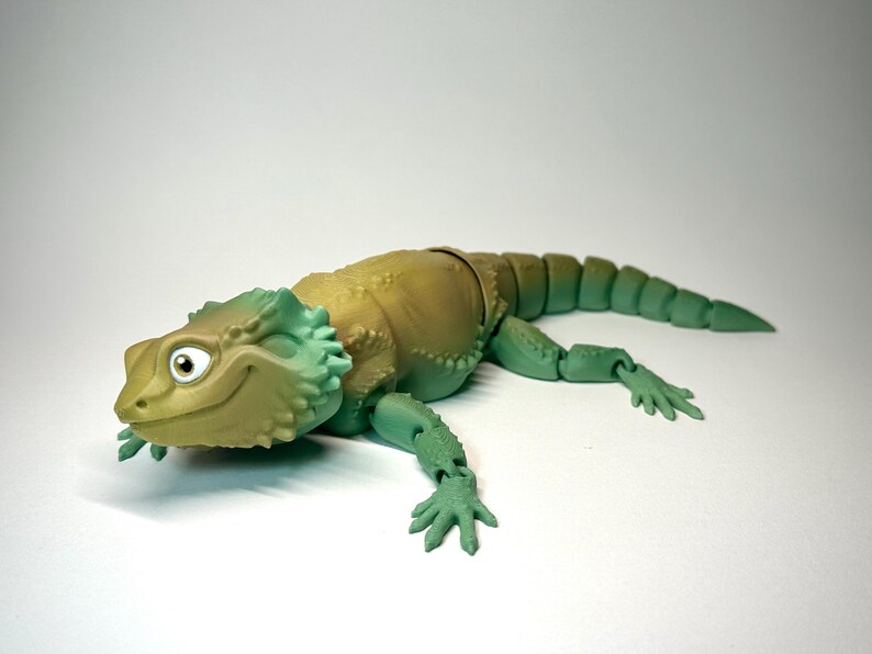 Articulated Chameleon Fidget Toy - 3D Printed Flexi Lizard Poseable ...
