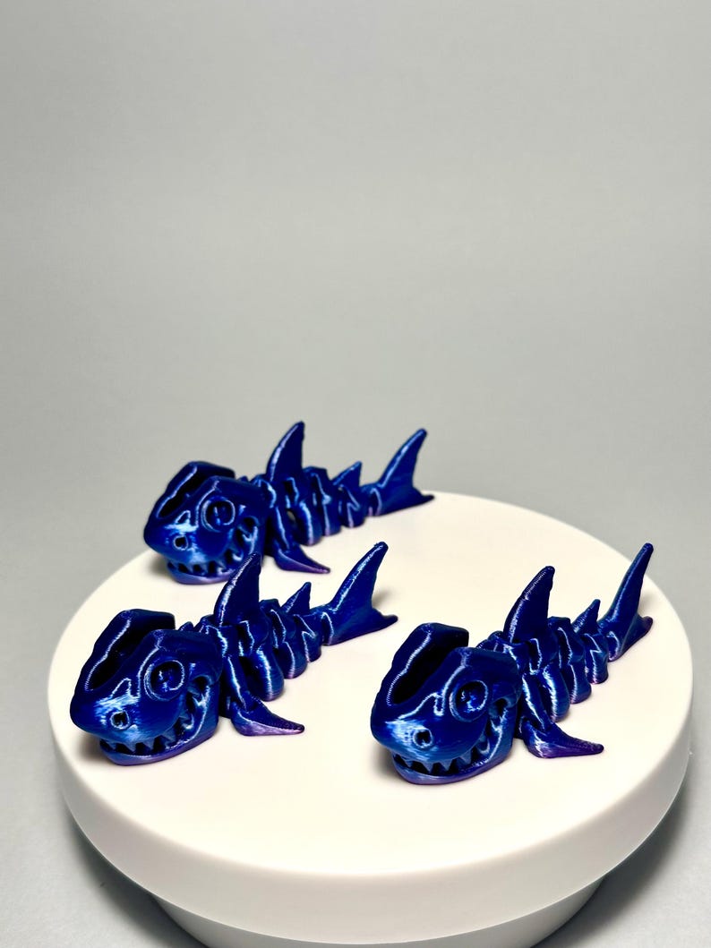3D Printed Articulated Skeleton Shark | Fidget Desk Toy - Etsy