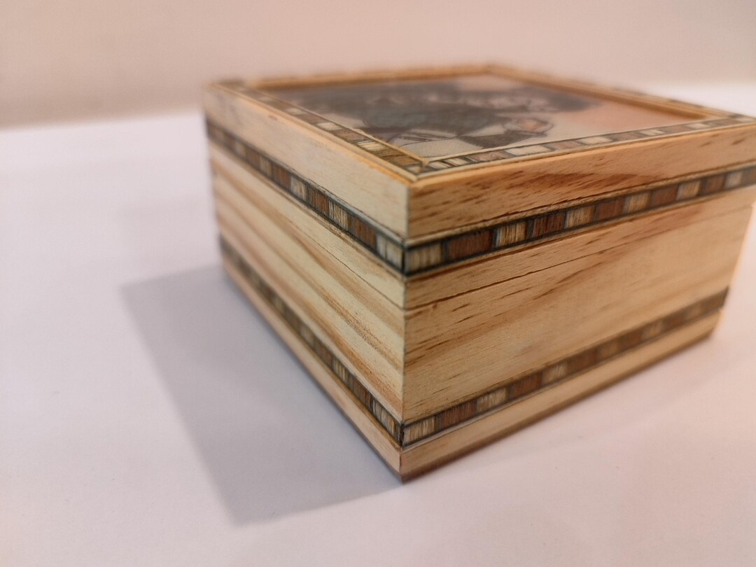 Hand Carved Kadam Wooden Box Designed With Gemstone Powder: Decor and ...