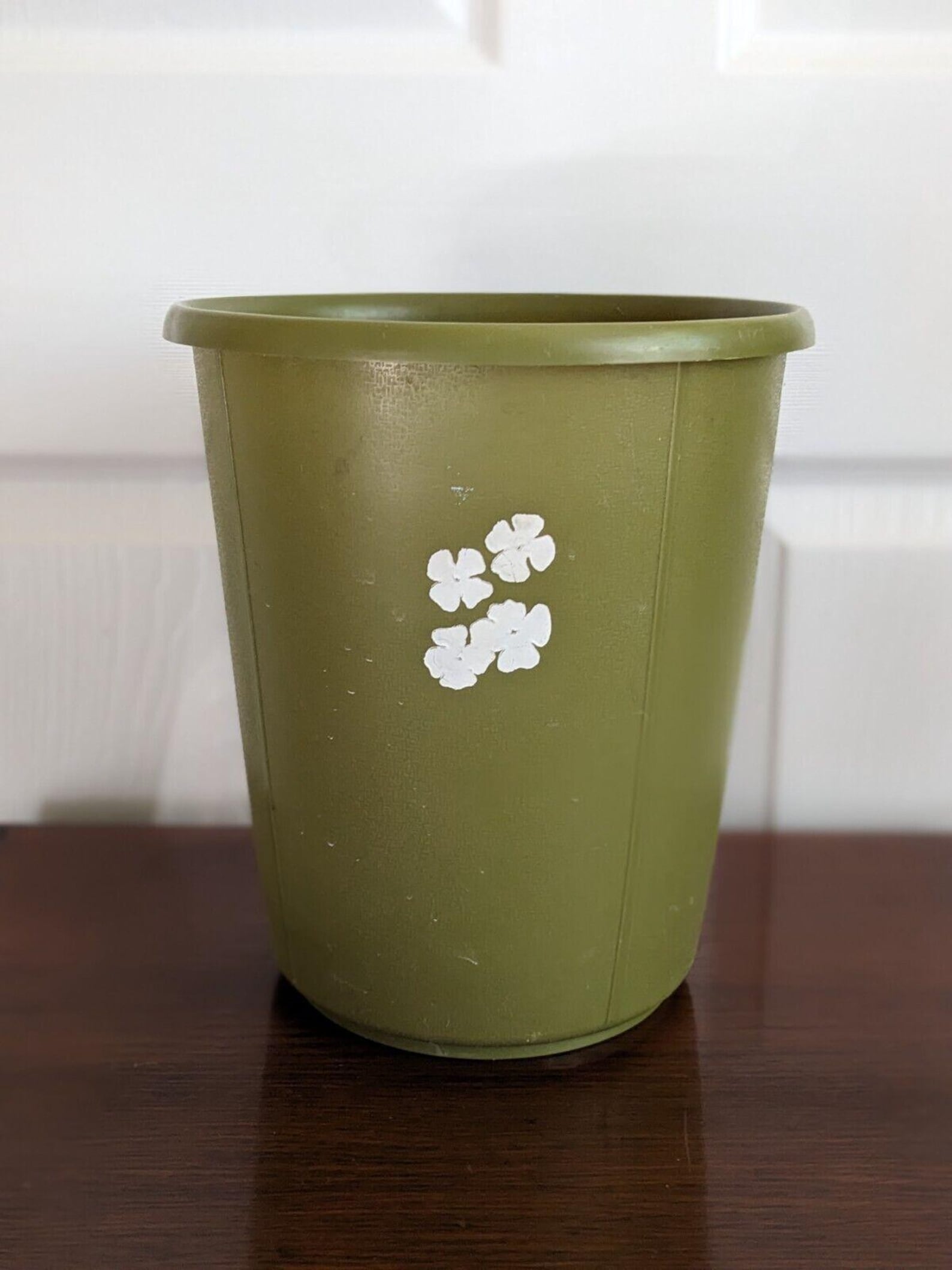 Vintage 1970s Retro Rubbermaid 2940 Trash Can Wastebasket Avocado Green ...