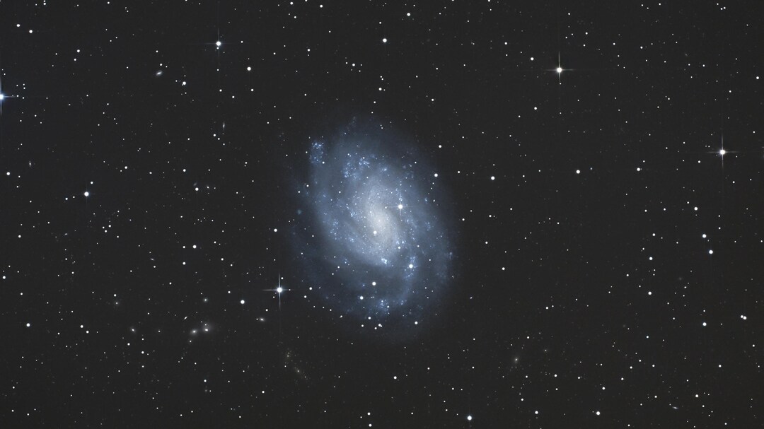 NGC 300 Galaxy 4K Wallpaper: Real Telescope Astrophotography (digital ...