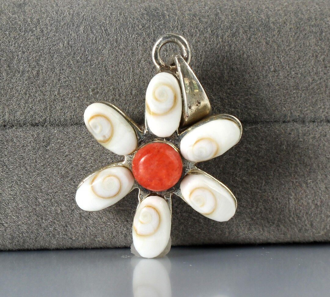 White Spiral Eye of Shiva Shell Coral 925 Sterling Flower Pendant - Etsy