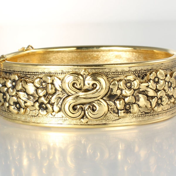 Repousse Bracelet - Etsy