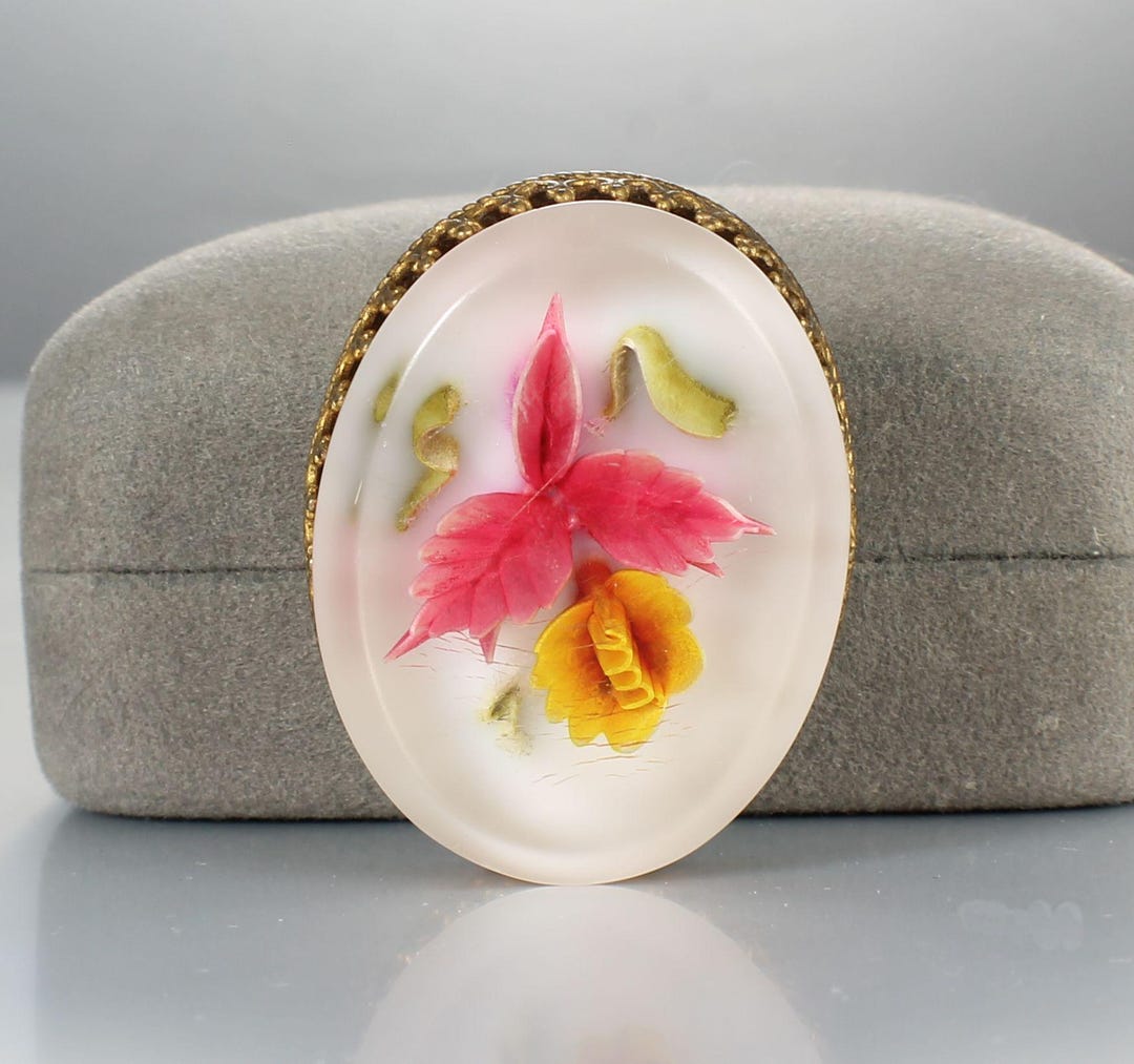 1950s Reverse Carved Lucite Flower Brooch - Etsy