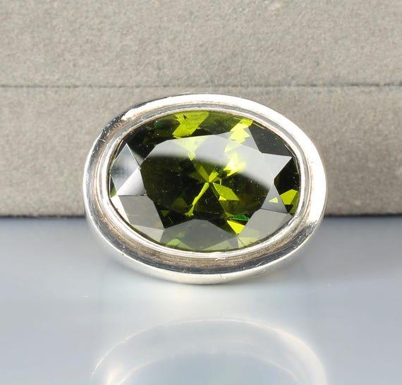 Chunky Heavy 925 Sterling silver Olivine Green CZ Rin… - Gem