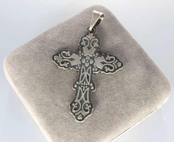 Mexico Sterling silver Gothic Cross pendant oxidized - Gem