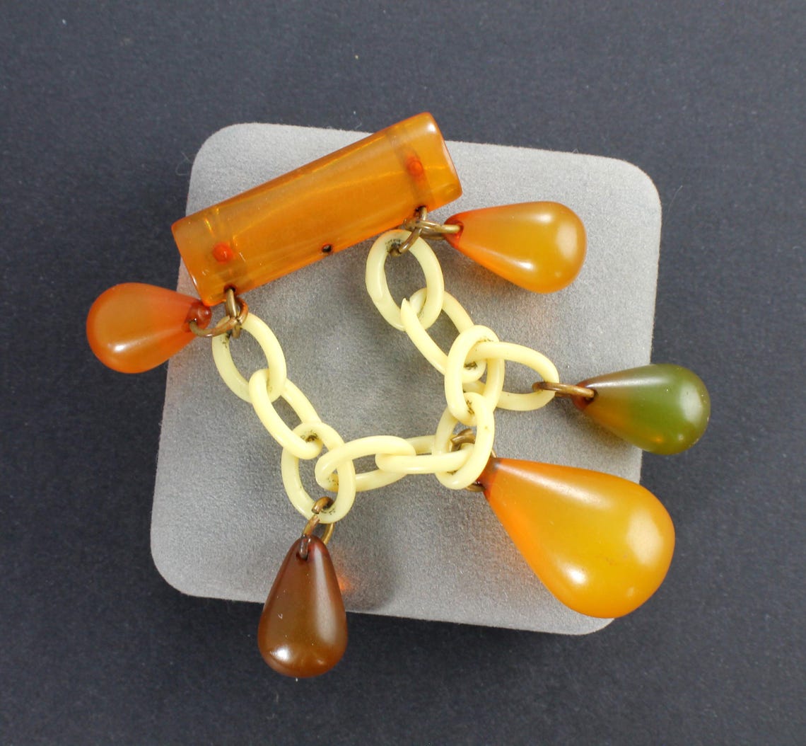 1940s Prystal Bakelite Dangle Chatelaine Brooch - Etsy