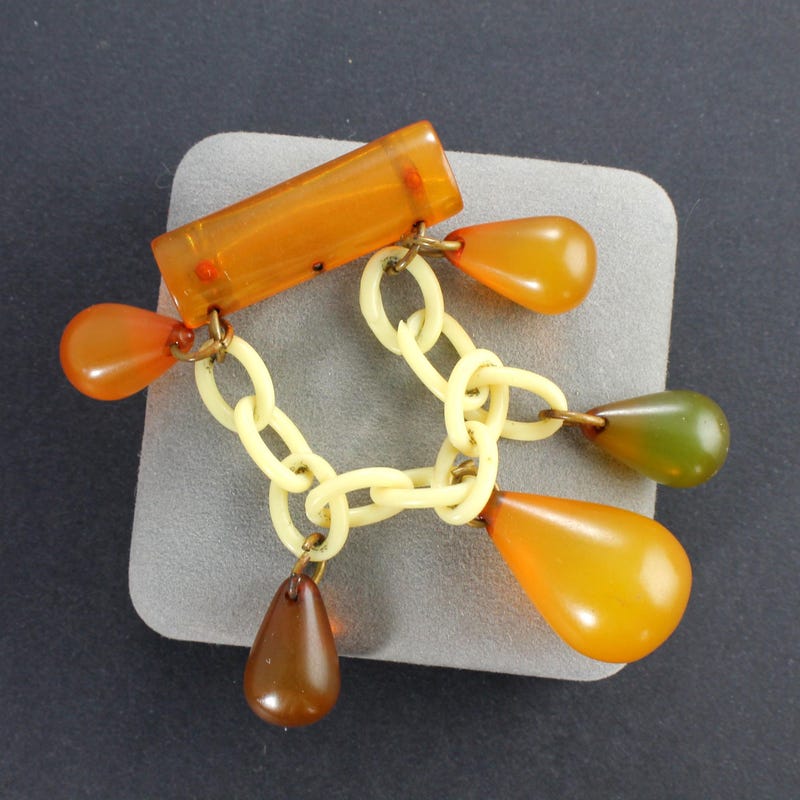 Prystal Bakelite - Etsy