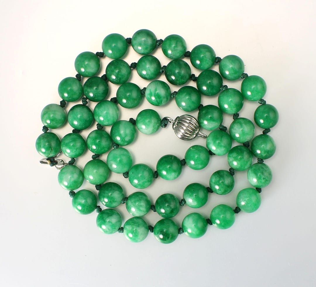Green Jade 8 Mm Bead Necklace, Hand Knotted, 20 Inches Long - Etsy