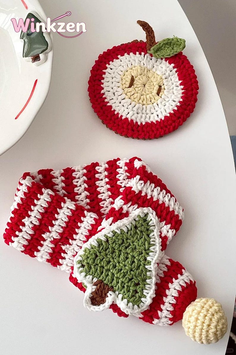 Christmas Tree Cat Scarf Crochet Pattern PDF, Candy Cane Stripe Pet ...