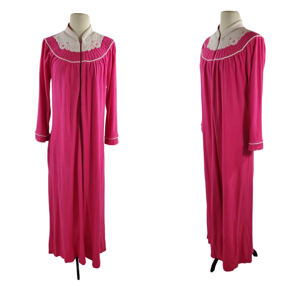 1980s Pink Velour House Coat/robe by Heathers Collection - Etsy