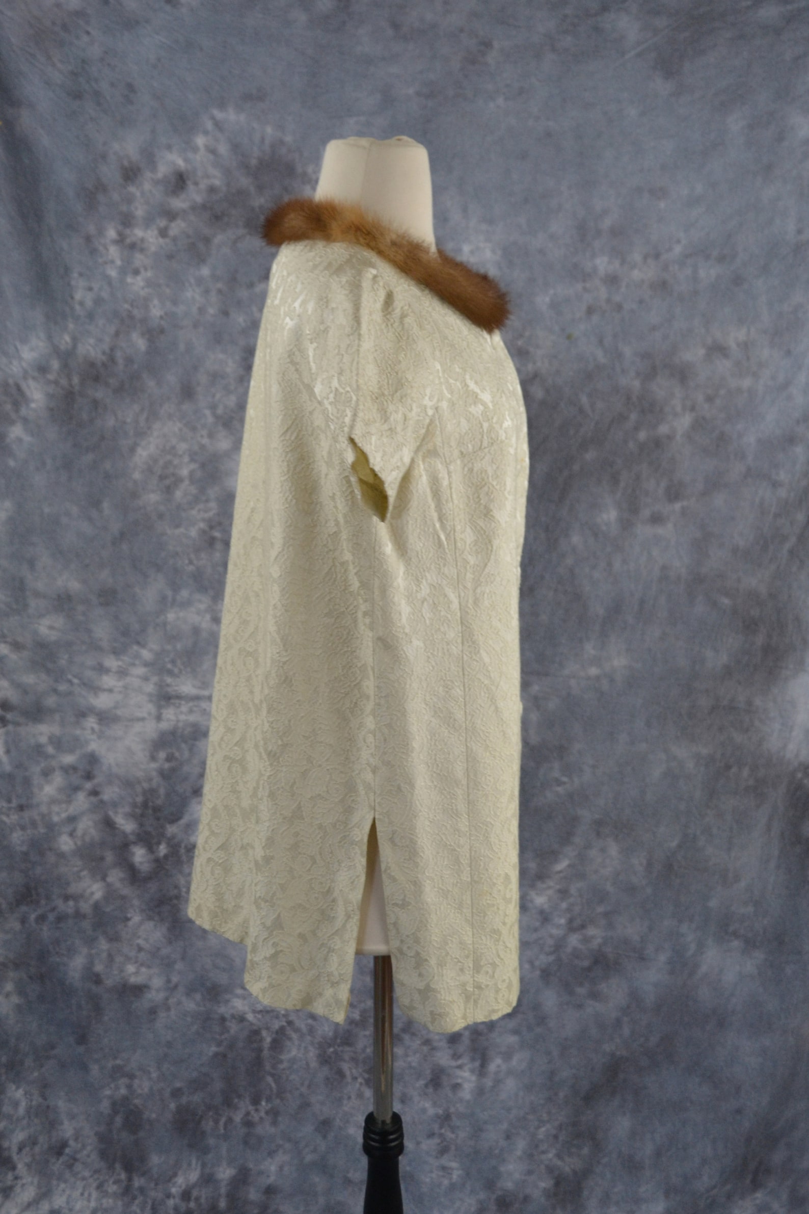 1950s/1960s Pale Creamy Yellow Damask Maternity Blouse by Batelli - Etsy