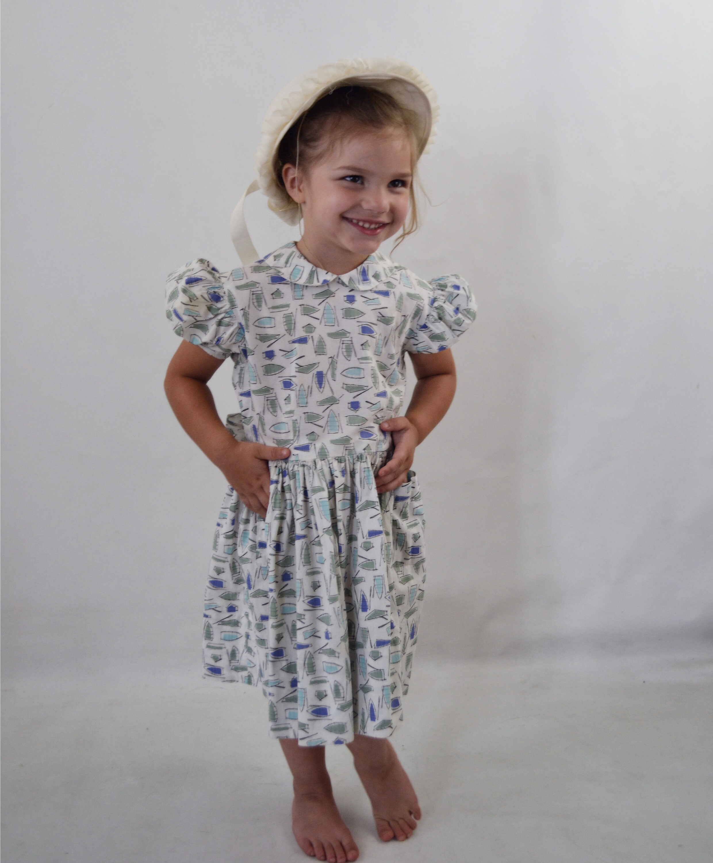 Darling 1950s/1960s Girls Ivory Dress Novelty Row Boat Print, Size 3T ...