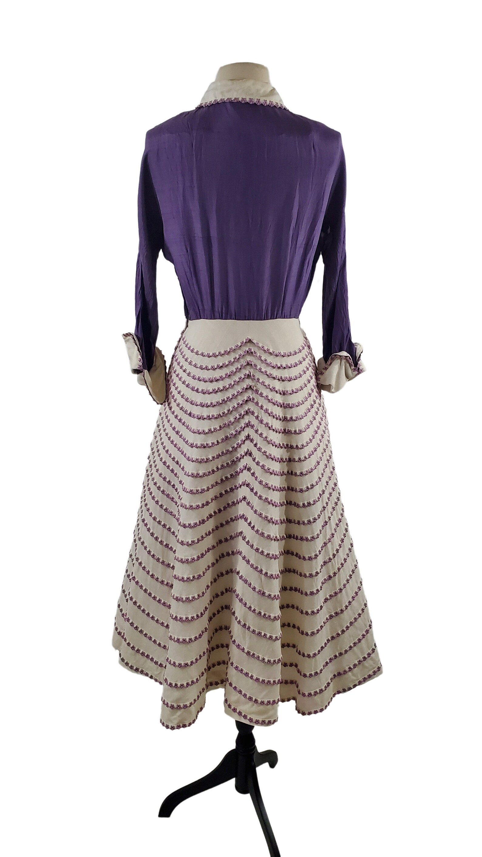 1950s Purple and off White Flower Stripe Dress, Estate Fresh - Etsy