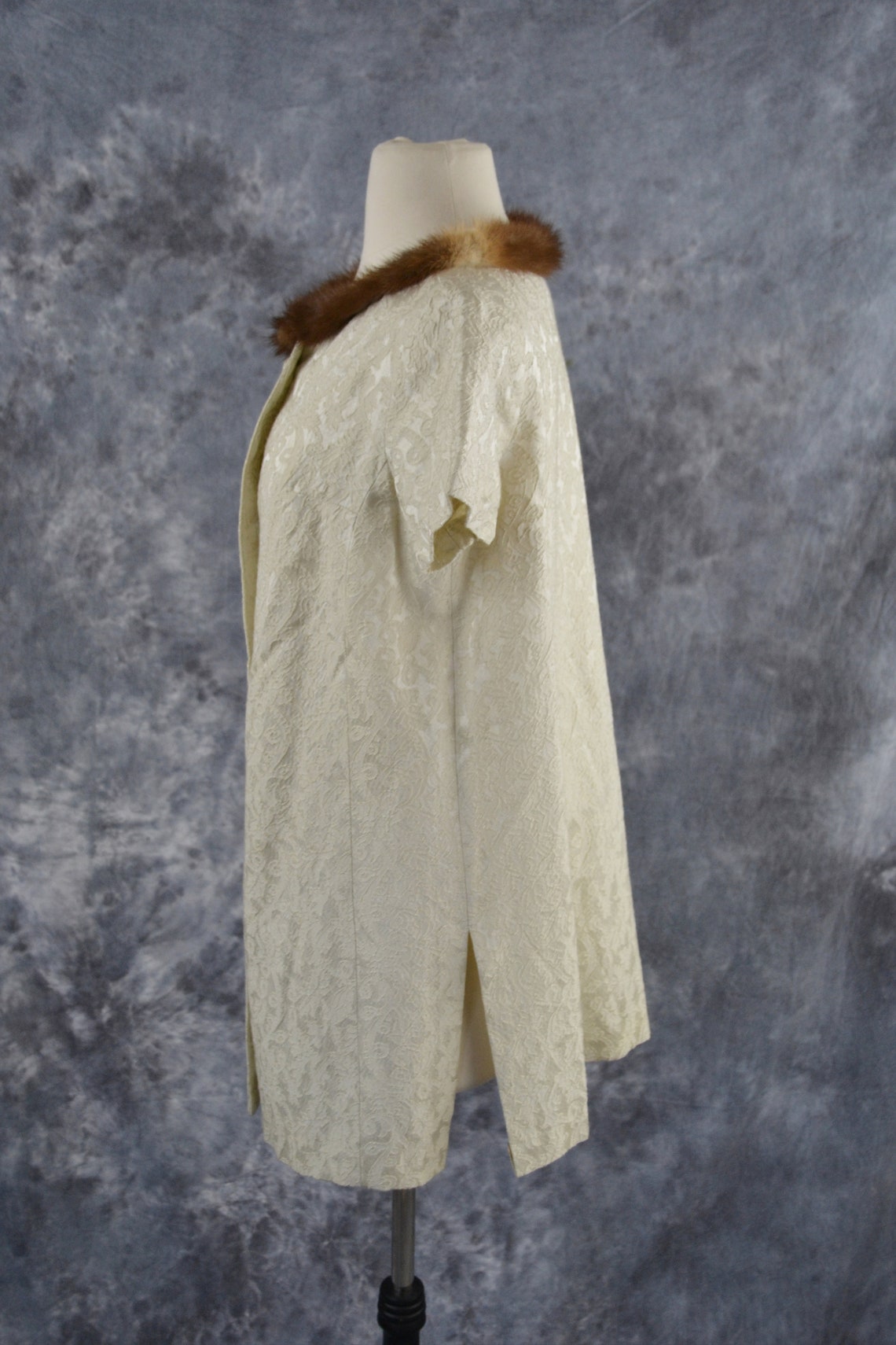 1950s/1960s Pale Creamy Yellow Damask Maternity Blouse by - Etsy