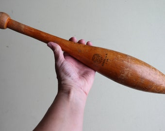 Vintage Wooden Juggling Pin Spalding Gold Medal 1 Lb Exercise Pins Wood ...