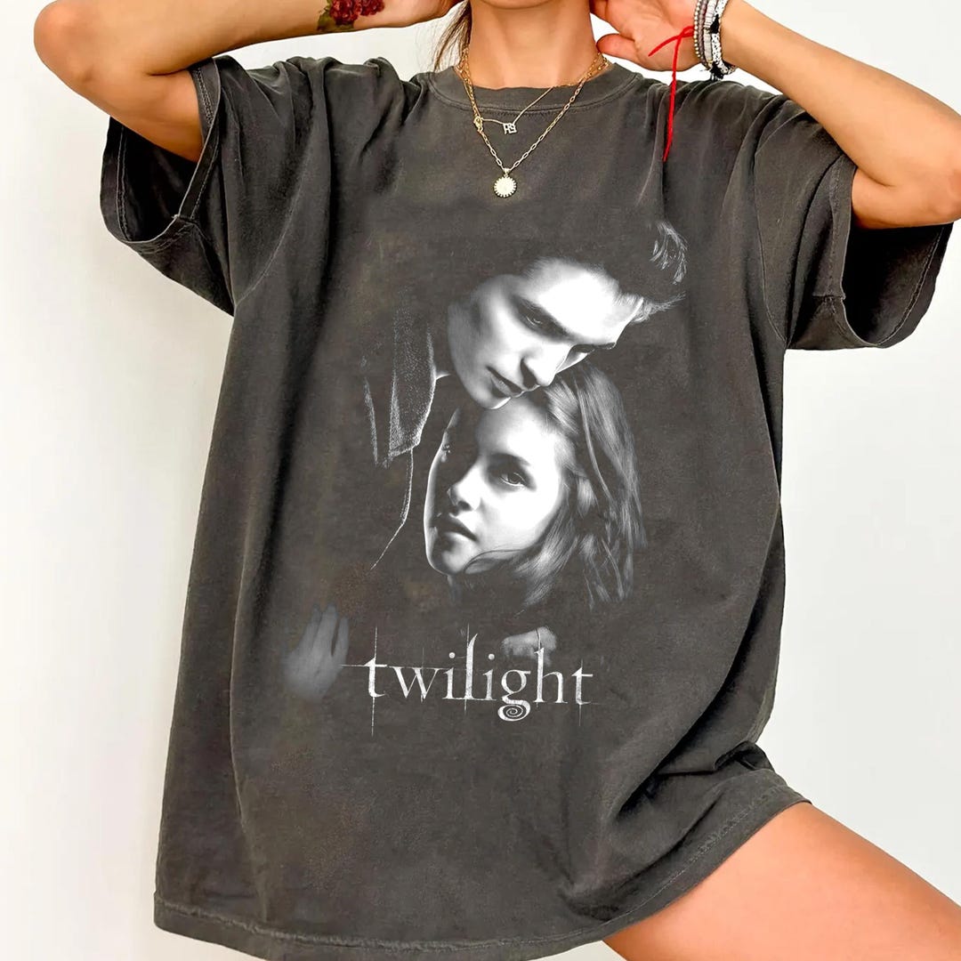 Comfort Colors Twilight Saga T-shirt Edward Bella Jacob, Retro 90s ...