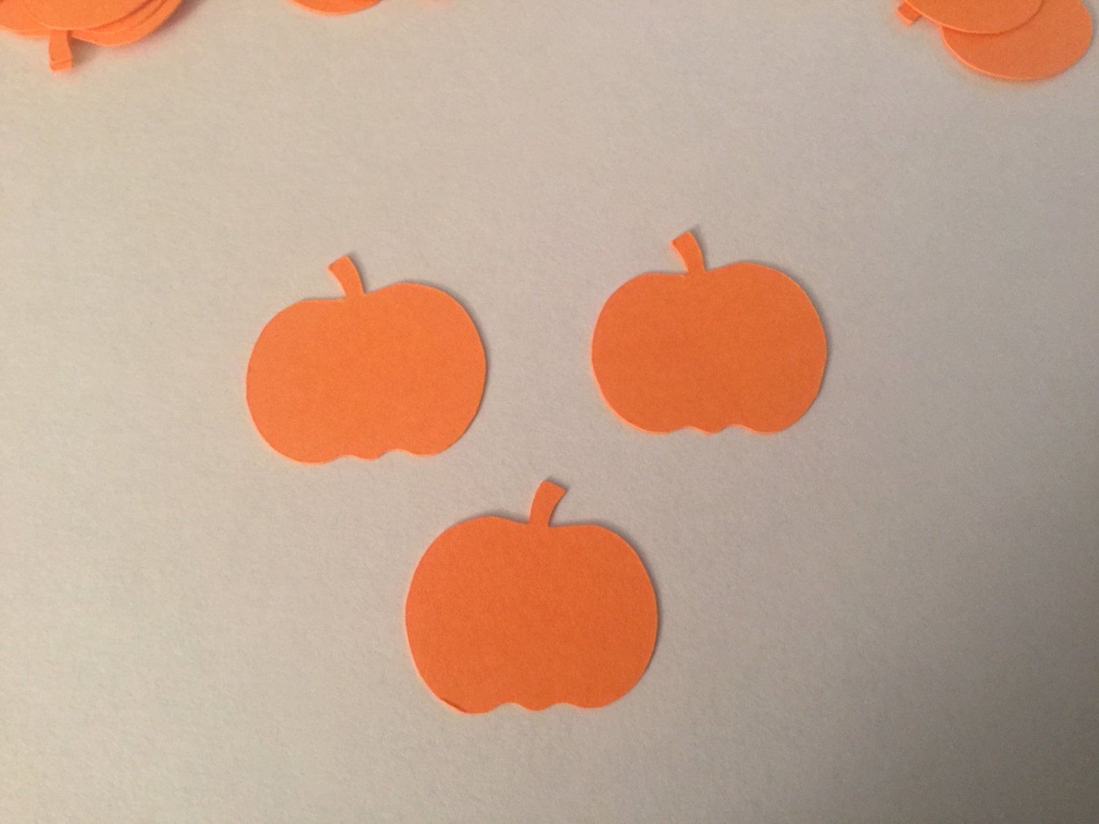 100 Orange Pumpkin Confetti Halloween Cut Outs Thanksgiving - Etsy