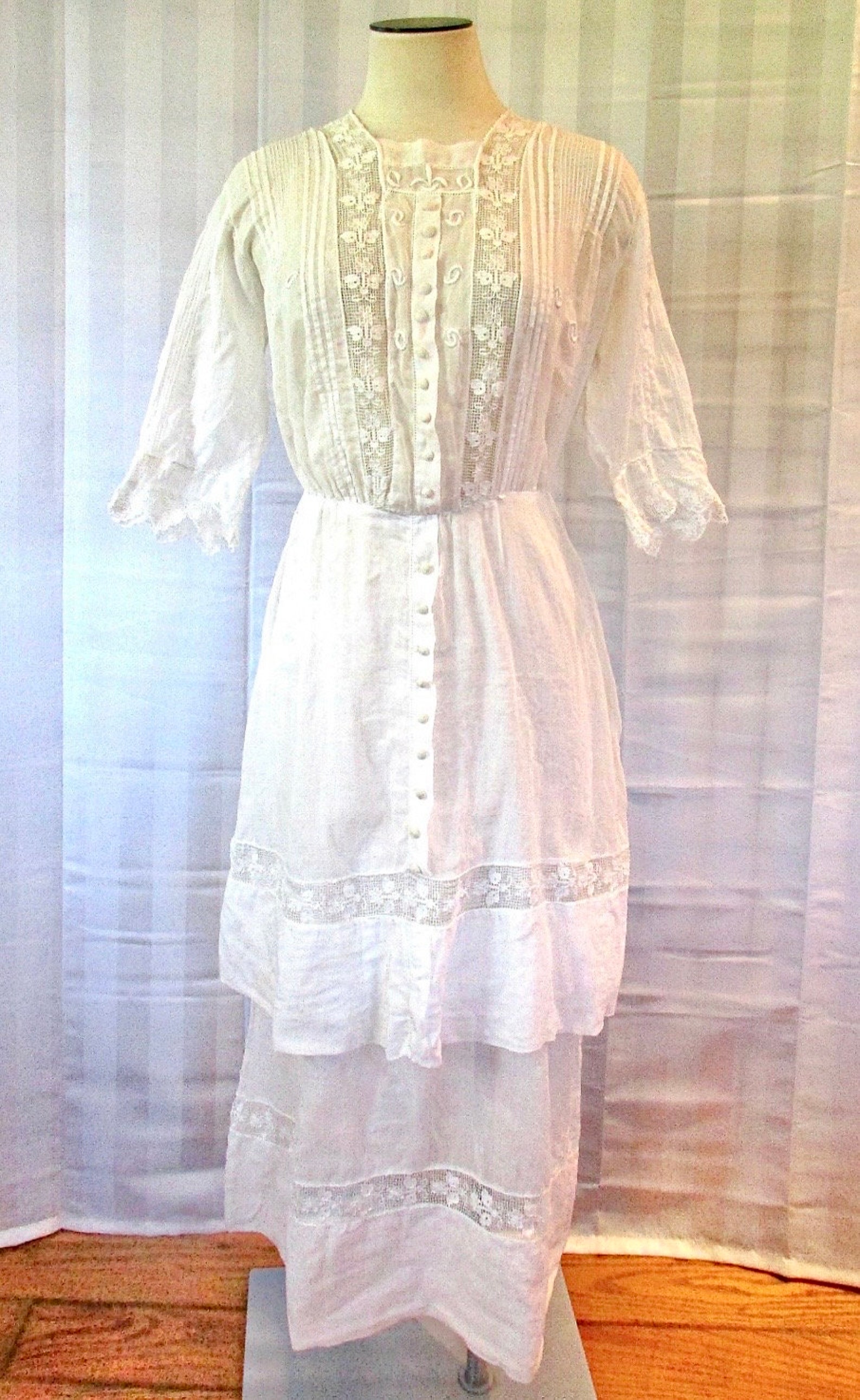Antique Edwardian Dress 1900s White Cotton Batiste Crochet Lace 36 / 37 ...