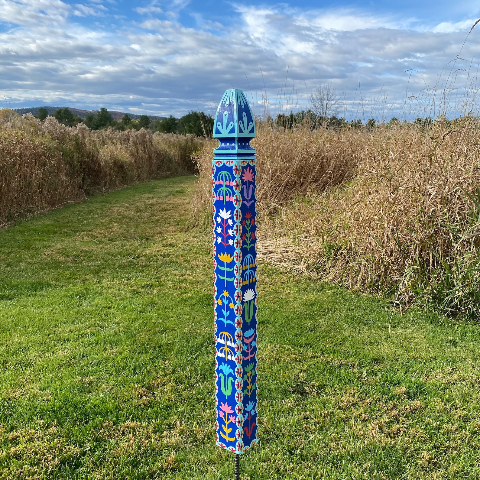 Hand Painted Garden Post, Scandi Folk Art, Decorative Garden Totem ...
