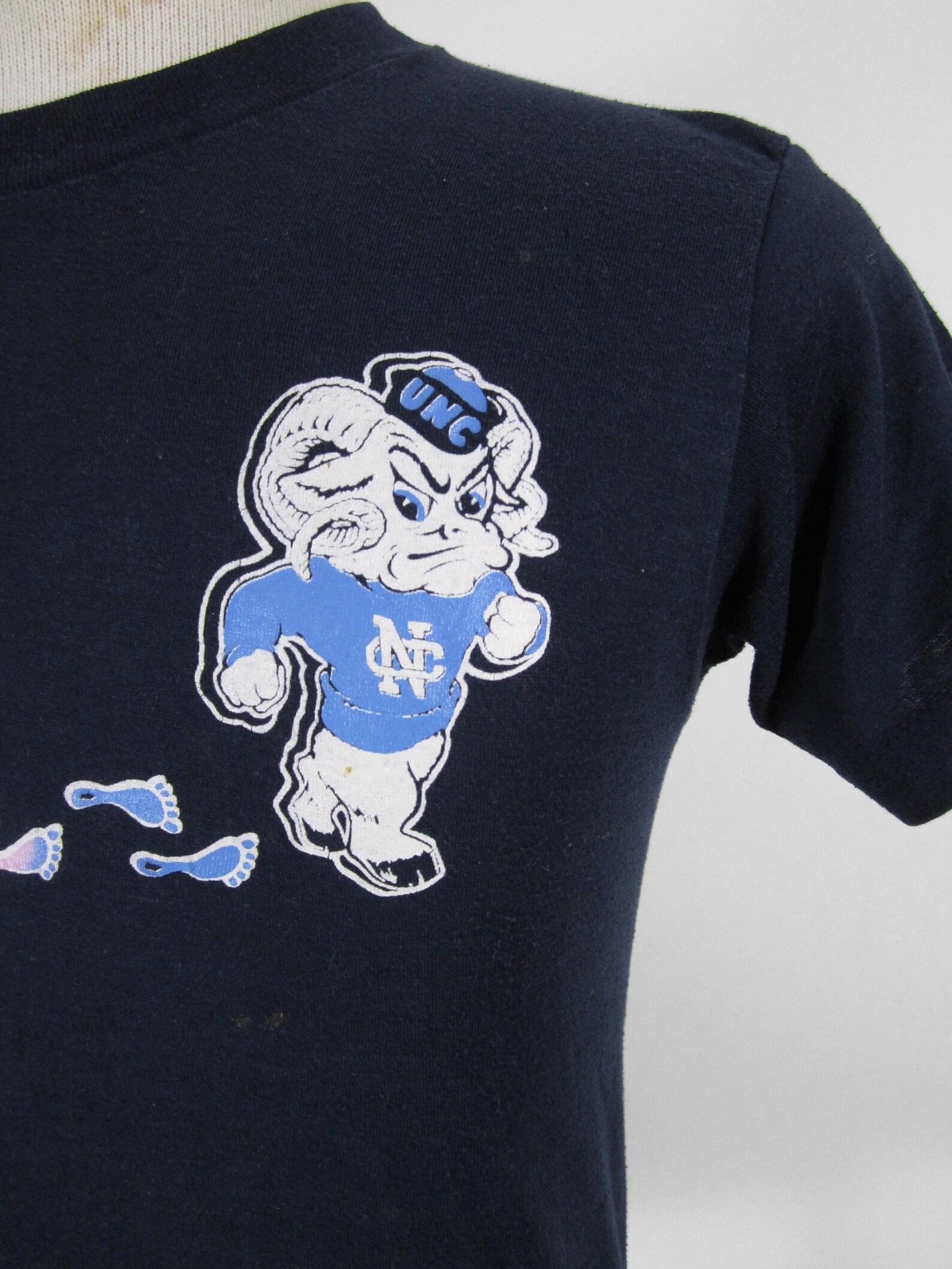 Vintage UNC Tar Heels T-shirt 80s Ram College Football Tee - Small ...