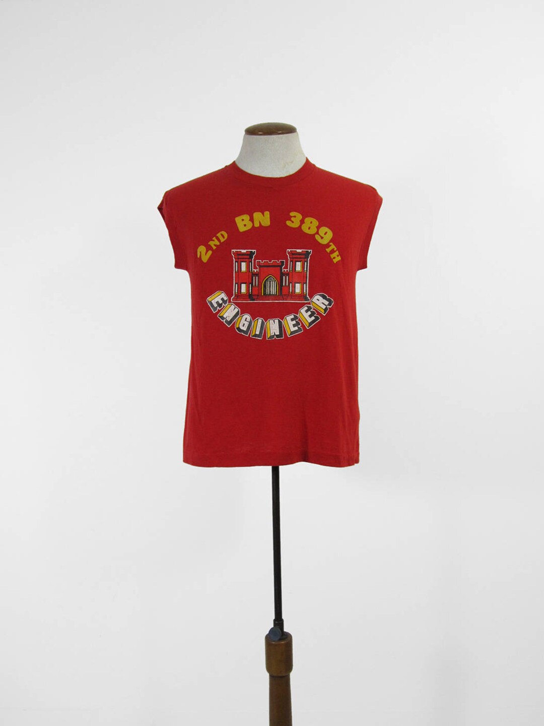 Vintage US Army Tank Top Engineers 2nd BN 389th Red Military Shirt ...
