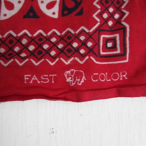 Vintage 40s Red Bandana Trunk Down Turkey Red Fast Color Floral Print ...