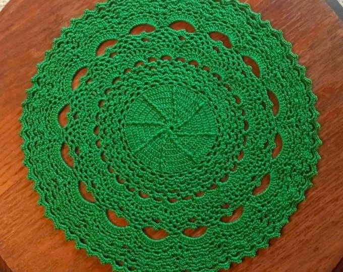 Crocheted Dark Green Doily (p112g) - Etsy